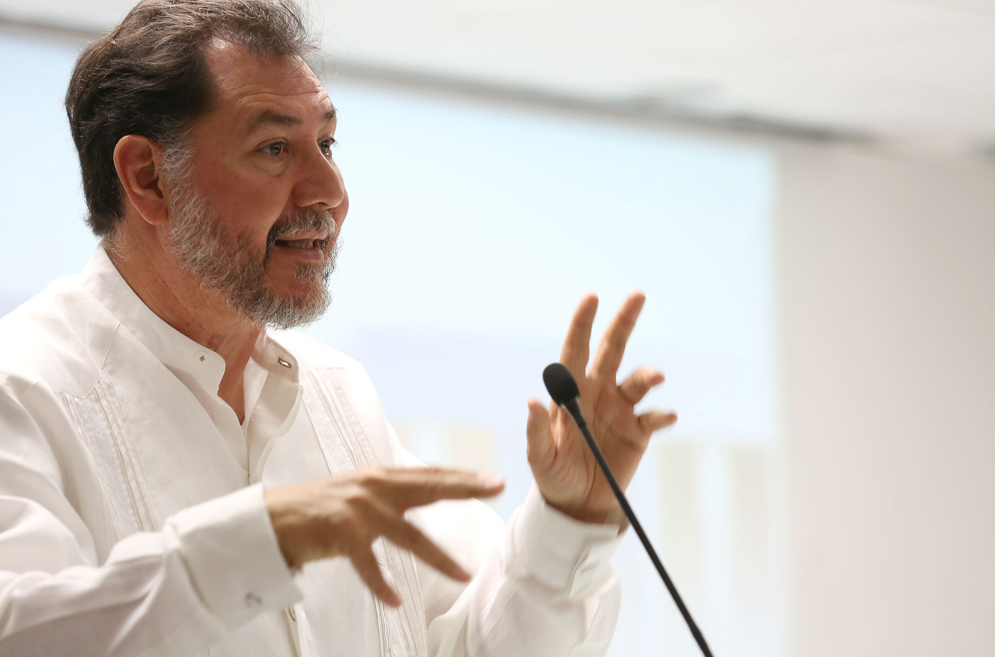 Exigen sociedad informada y crítica - Universidad Autónoma de Nuevo León