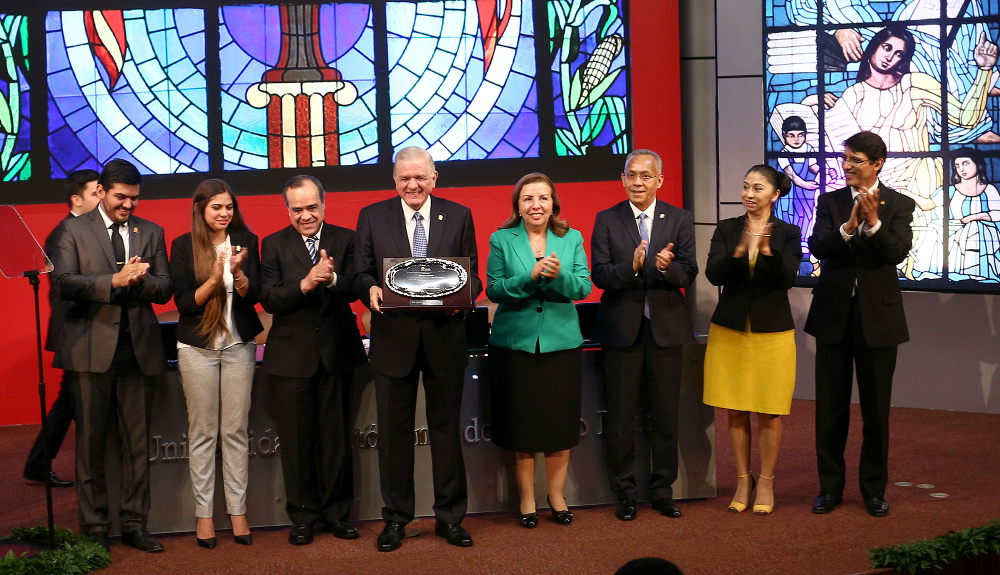 Seis años de actividades: Misión cumplida - Universidad Autónoma de ...